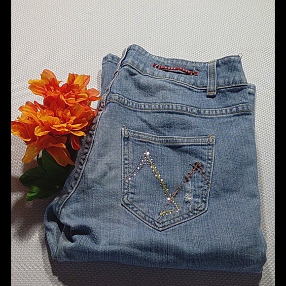 Vigoss | Pants & Jumpsuits | Vigoss Size 9 Capri | Poshmark